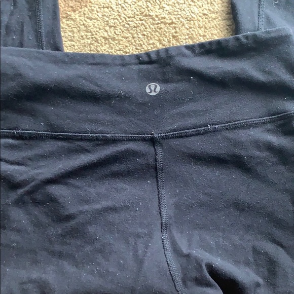 lululemon athletica | Pants & Jumpsuits | Lulu Lemon Size 8 Cropped ...